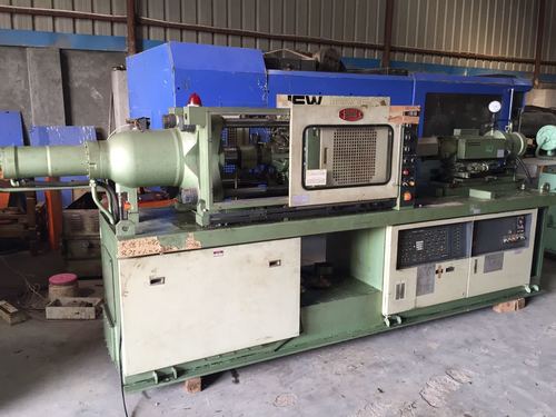 Commercial Injection Molding Machine at Best Price in Delhi | Simran ...