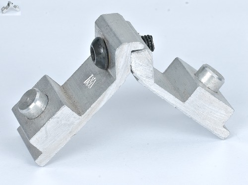 Aluminium 'l' Clip at Best Price in Mumbai, Maharashtra | Vijay Products