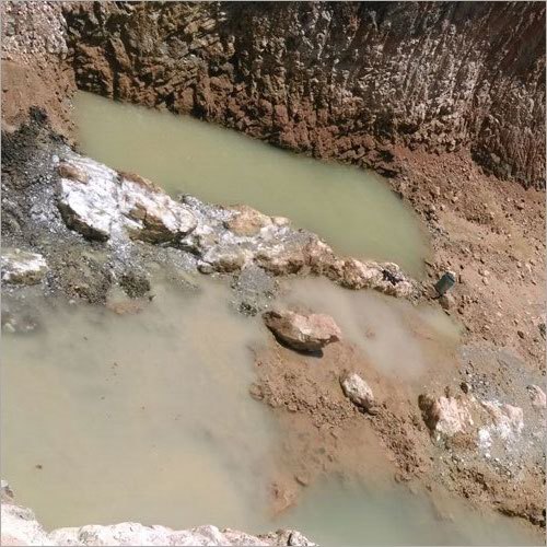 Quartz Mine at Best Price in Kurnool, Andhra Pradesh | Gnanaiswarya ...