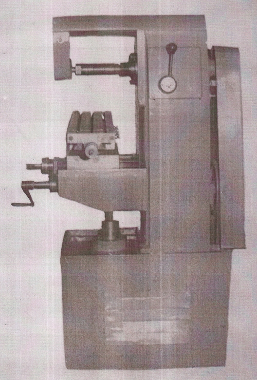 Milling Machine at Best Price in Ahmedabad, Gujarat | Mahalaxmi ...