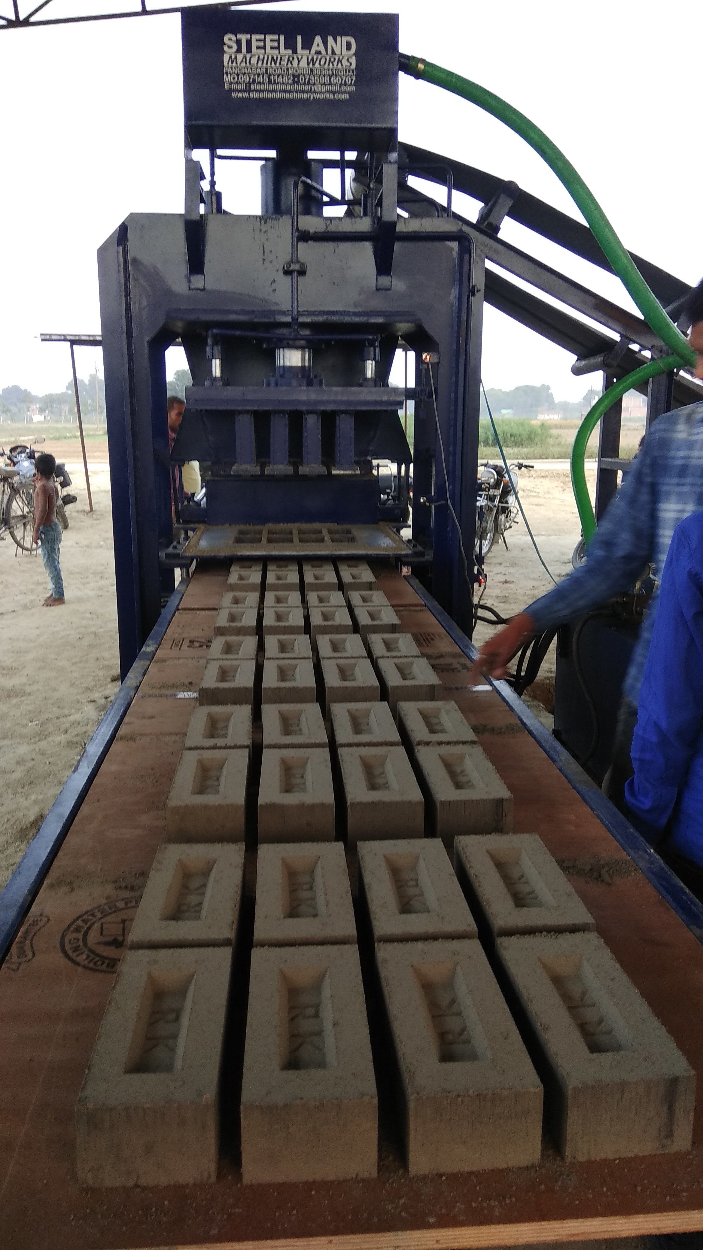 Customized Fly Ash Brick Machine at Best Price in Morbi | Steel Land ...
