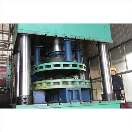 1000 Ton Hydraulic Press Machine at Best Price in Surat | Maheshwari ...
