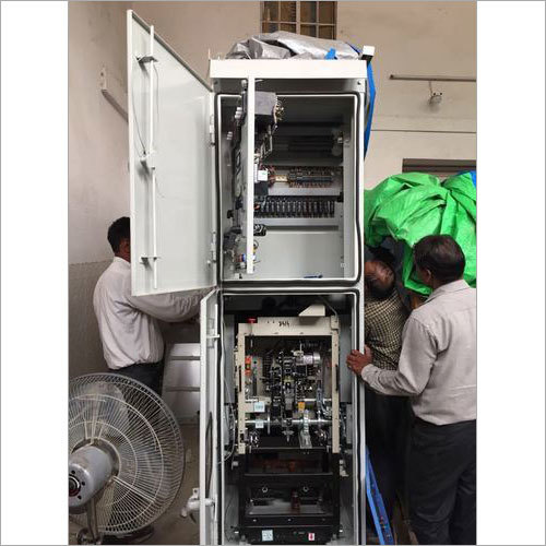 Crompton Greaves Ht 11 Kv Vacuum Circuit Breaker Outdoor Type Metal ...