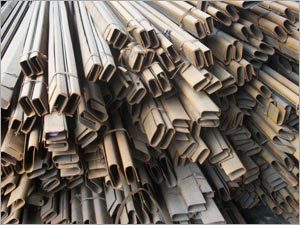 U Channel at Best Price in Muzaffarnagar, Uttar Pradesh | Avadh Alloys ...