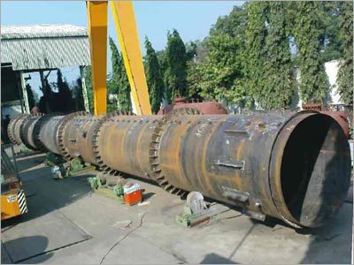 Distillation Column at Best Price in Vadodara, Gujarat | Ishan ...