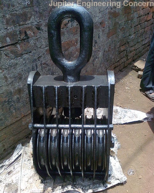 Heavy Duty Pulley Block at Best Price in Howrah | Jupiter Engineering ...