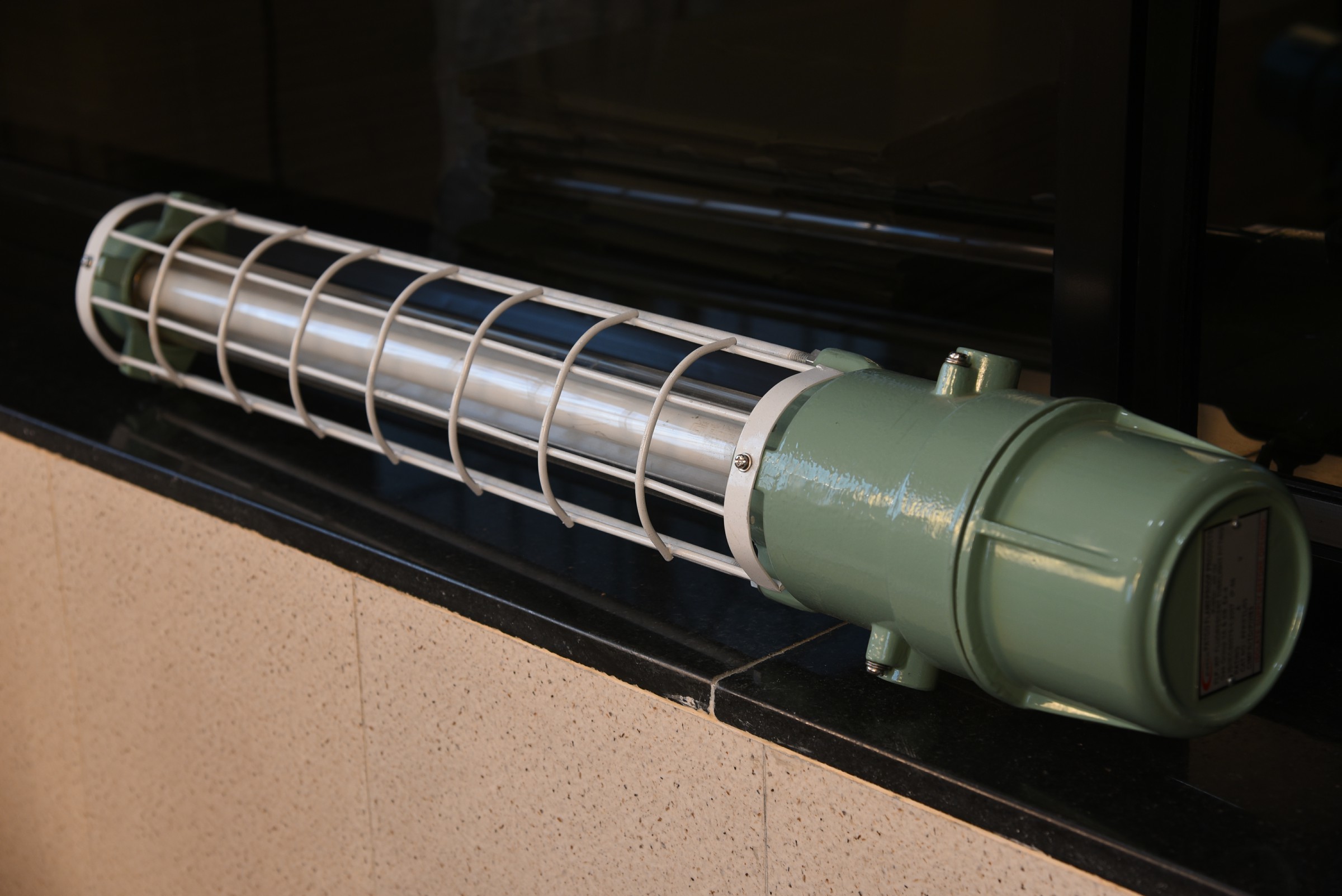 Flameproof / Explosionproof Tube Light Fitting 1x20w Led at 3419.64 INR ...