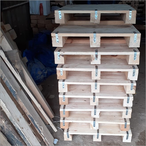 Platform Wooden Pallets at 400.00 INR in Thane Maharashtra | Cargo ...