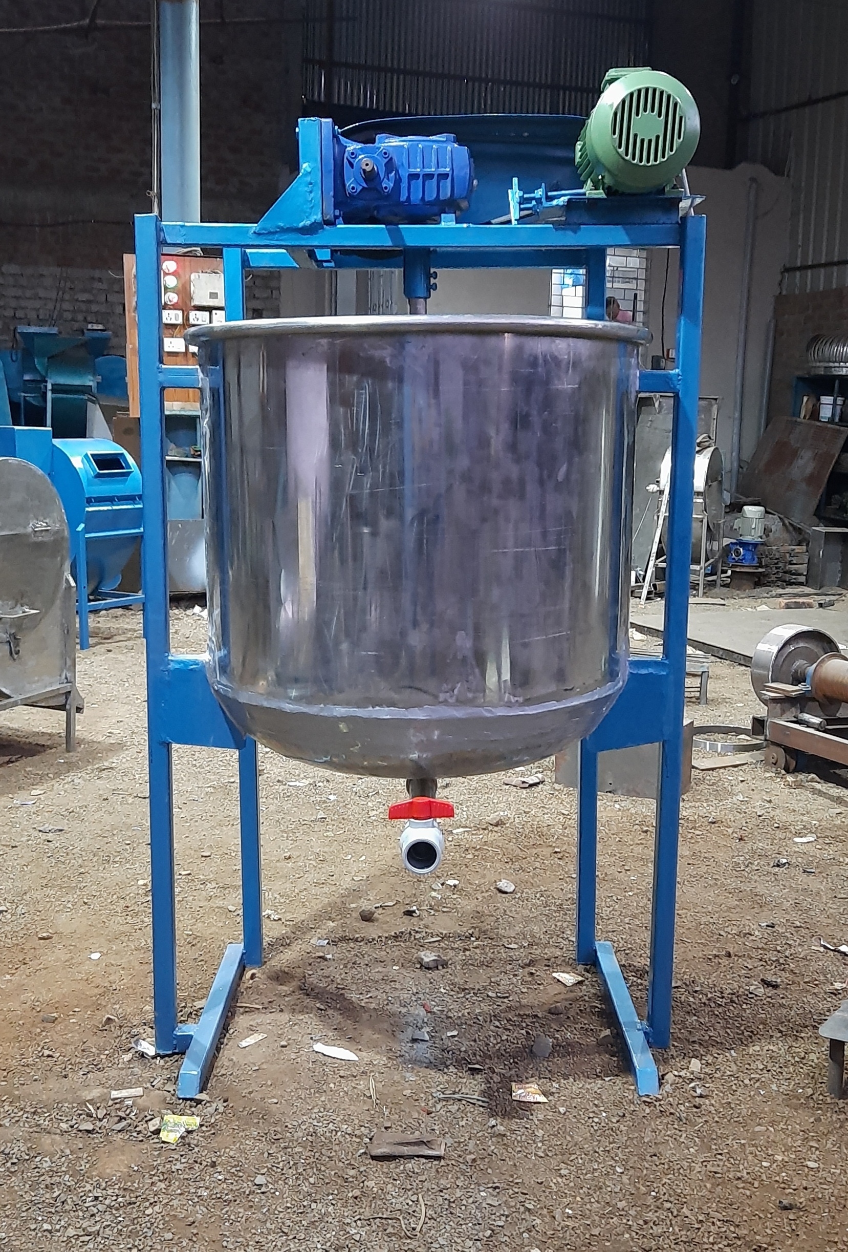 Industrial Liquid Mixer - Automatic Grade: Semi-automatic at Best Price ...