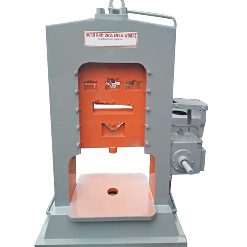 5 Dies Hydraulic Angle Channel Cutting Machine at Best Price in ...