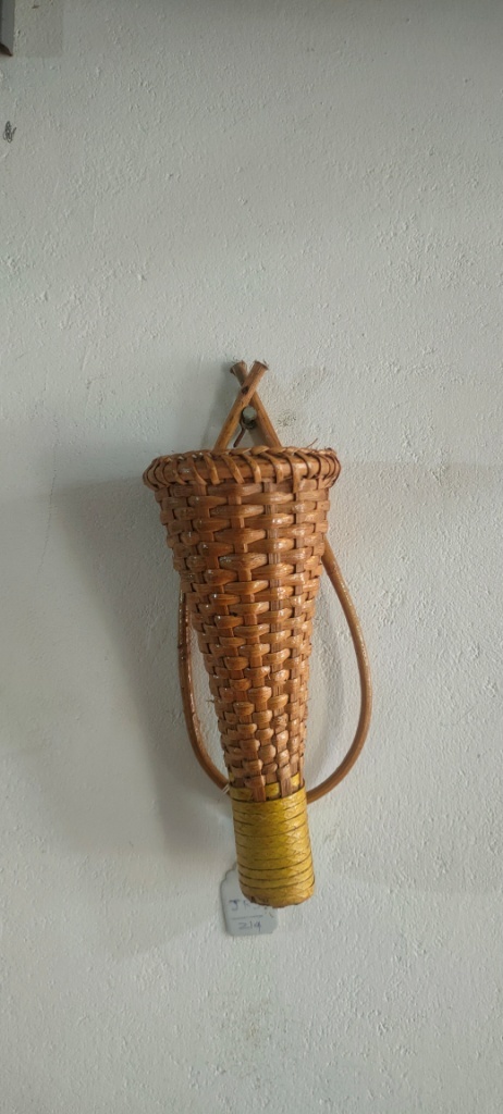 Chooral Flower Vase Wall Hung Funnel Type at Best Price in ...