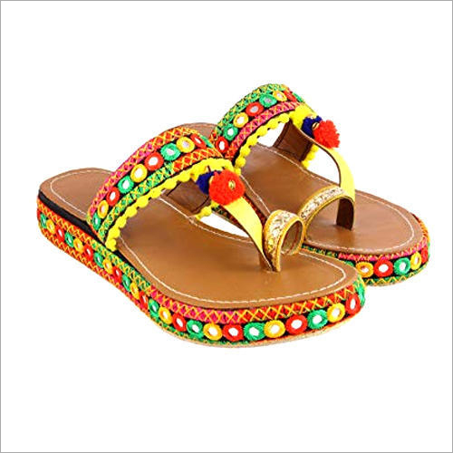 Handicraft Chappal at Best Price in Gandhidham, Gujarat | The Prisha ...