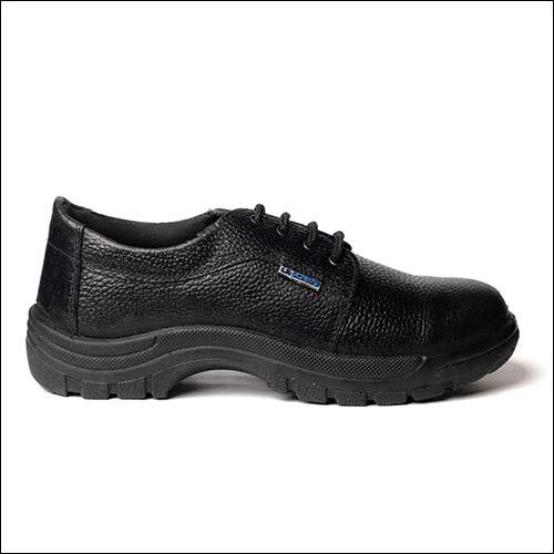 Black Industrial Volcano Safety Shoes at Best Price in New Delhi ...