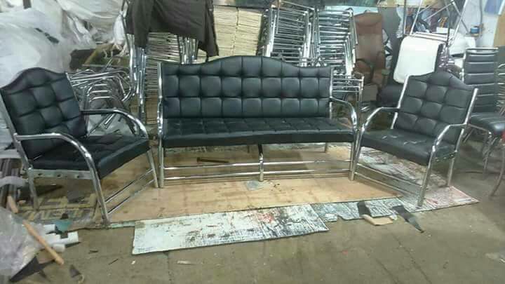 Modern Stainless Steel Sofa at 10500.00 INR in Rajkot | Jalaram Furniture