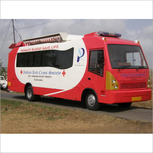 4 Bed Mobile Blood Collection Van at Best Price in Vasai | Sigma Auto ...