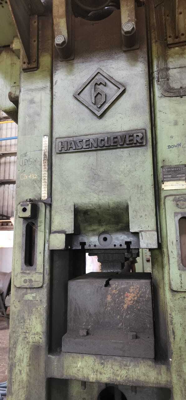 Friction Screw Press - 1000 Ton Capacity, 450 Mm Screw Diameter, 600 Mm ...