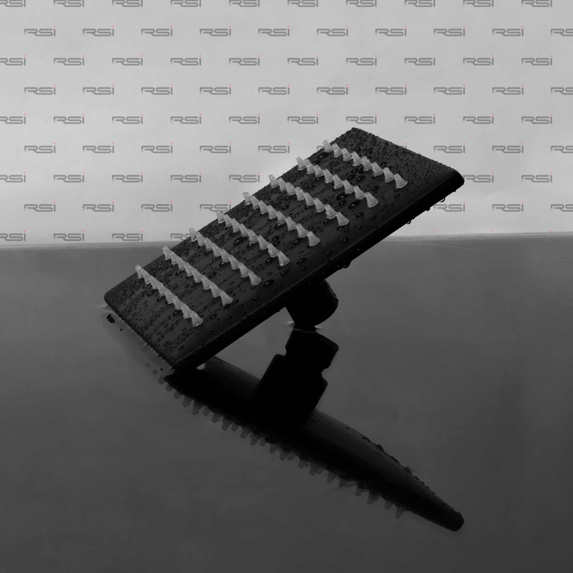 Black Matt Curve Shower 6x6 Square at 909.78 INR in Delhi | R. S ...