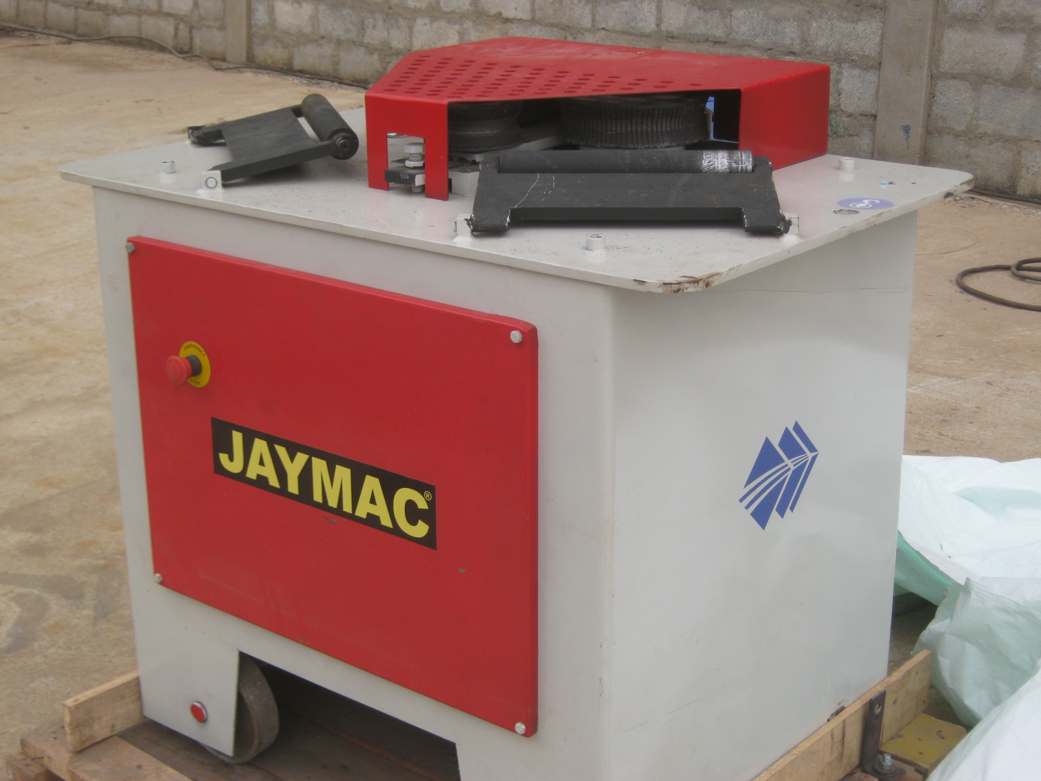 Jaymac 302 256 Radius Bending Machine at 200000.00 INR in Kolkata | Jaypee India Ltd.