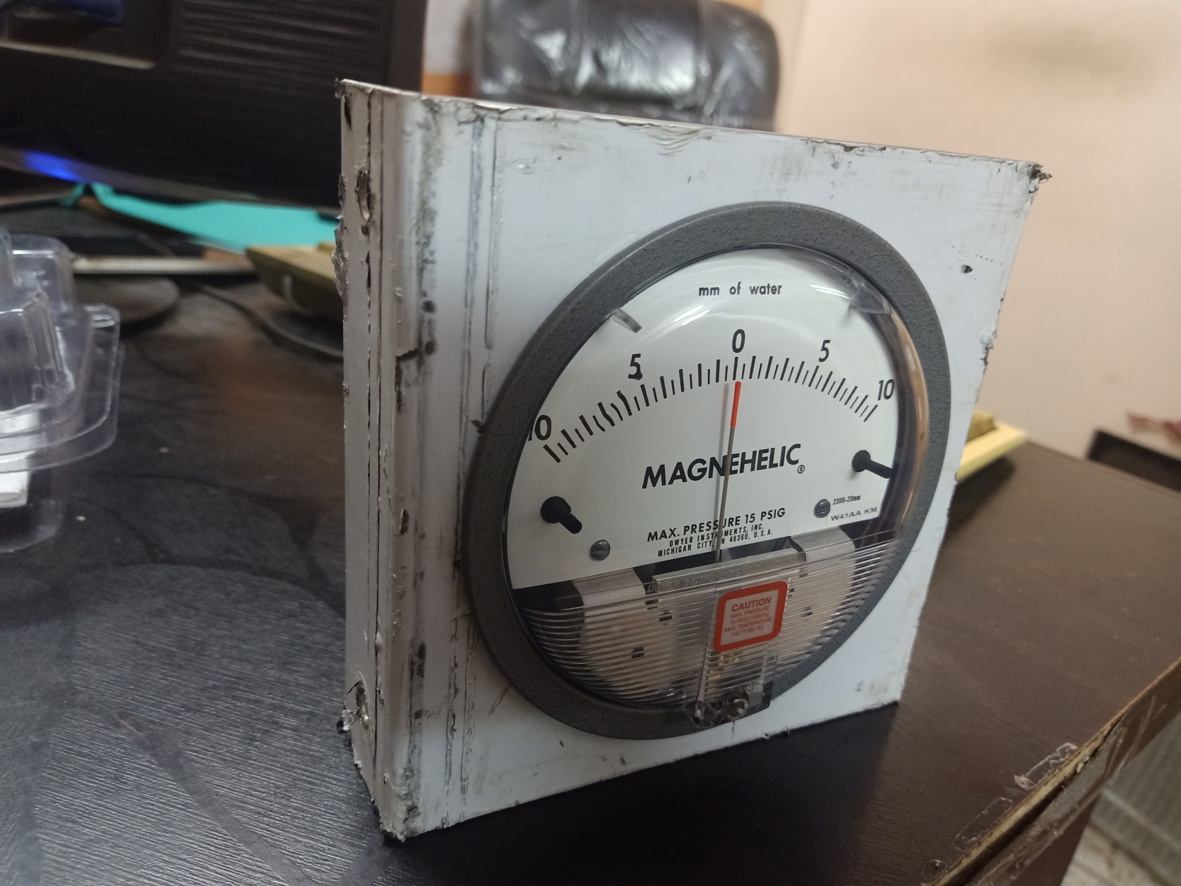 Dwyer Magnehelic Gauge For Barmer Rajasthan at 7500.00 INR in Delhi ...