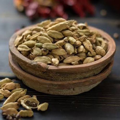 Fresh Green Cardamom at Best Price in Kasargod, Kerala | Oscine Trading ...