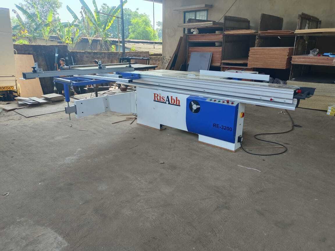 Industrial Panel Saw Machine at 270000.00 INR in Ahmedabad | Rishabha ...
