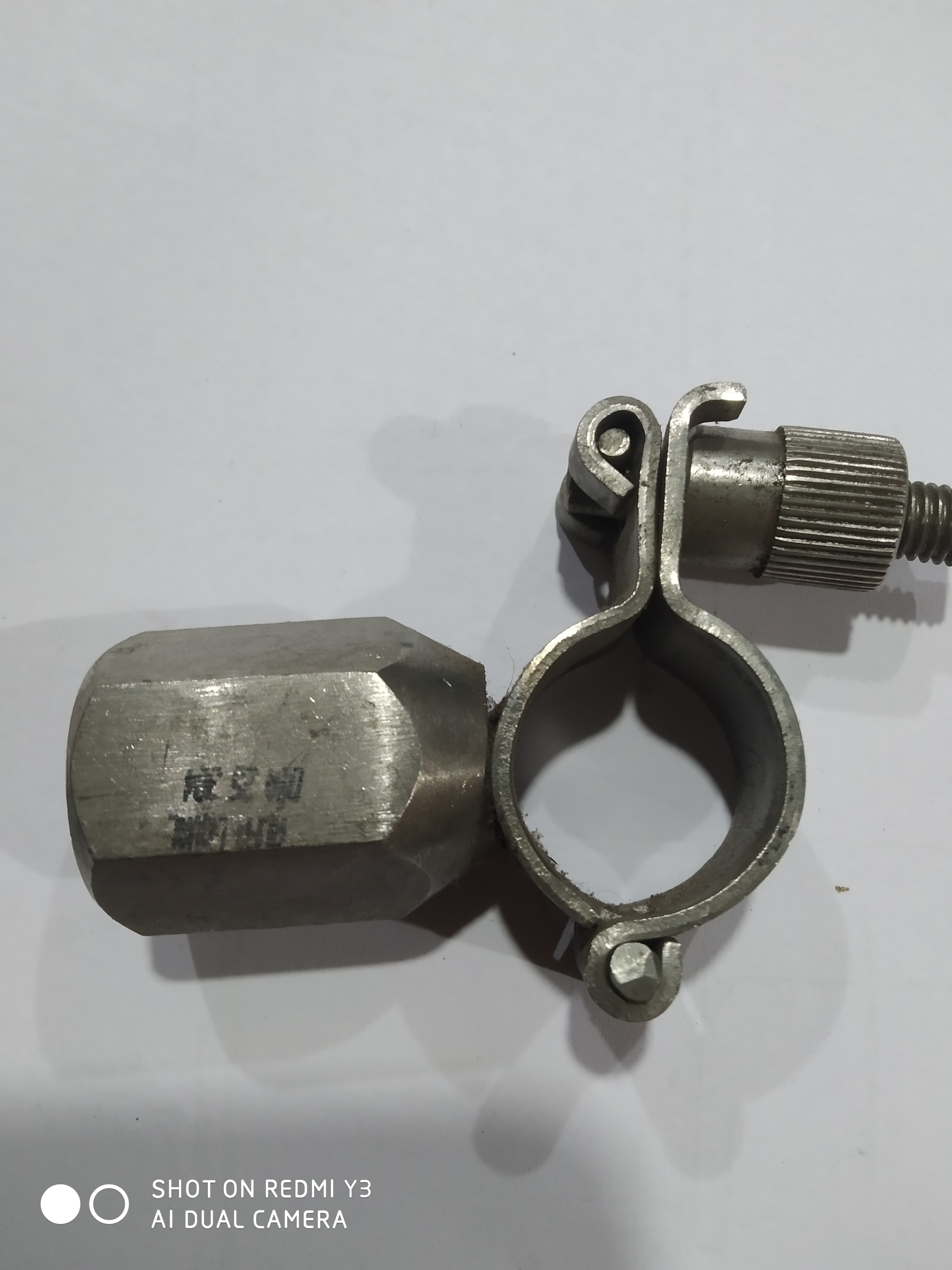 Ss 304 Pipe Holding Clamp at 295.00 INR in Kolkata | M. I. Equipments ...