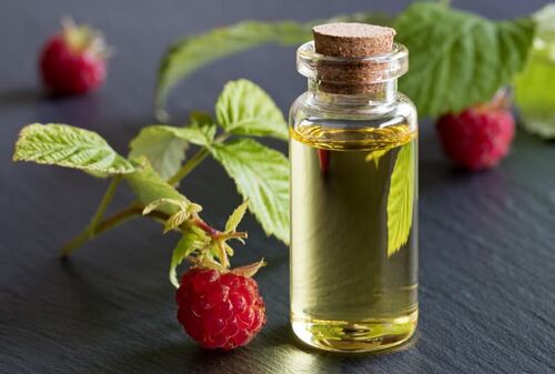 Raspberry Seed Oil Premium at Best Price in Surat | Suyash Ayurveda