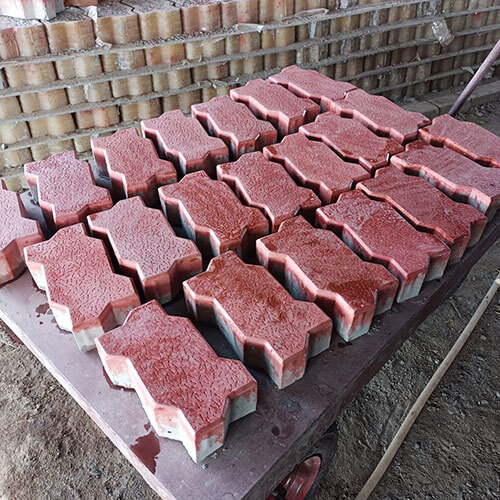 80mm Red Color Zigzag Paver Block Dry Density Grade: First Class at ...