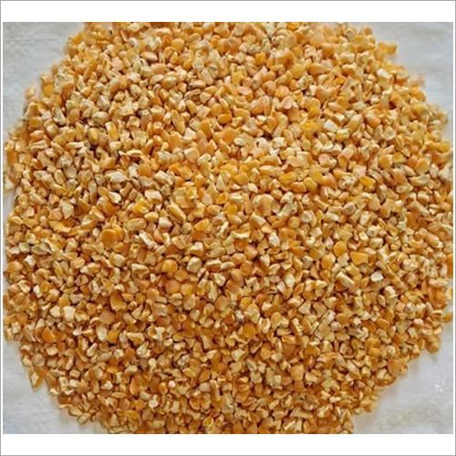 Yellow Corn Flaking Grit at Best Price in Delhi | Effiknow Fintech ...