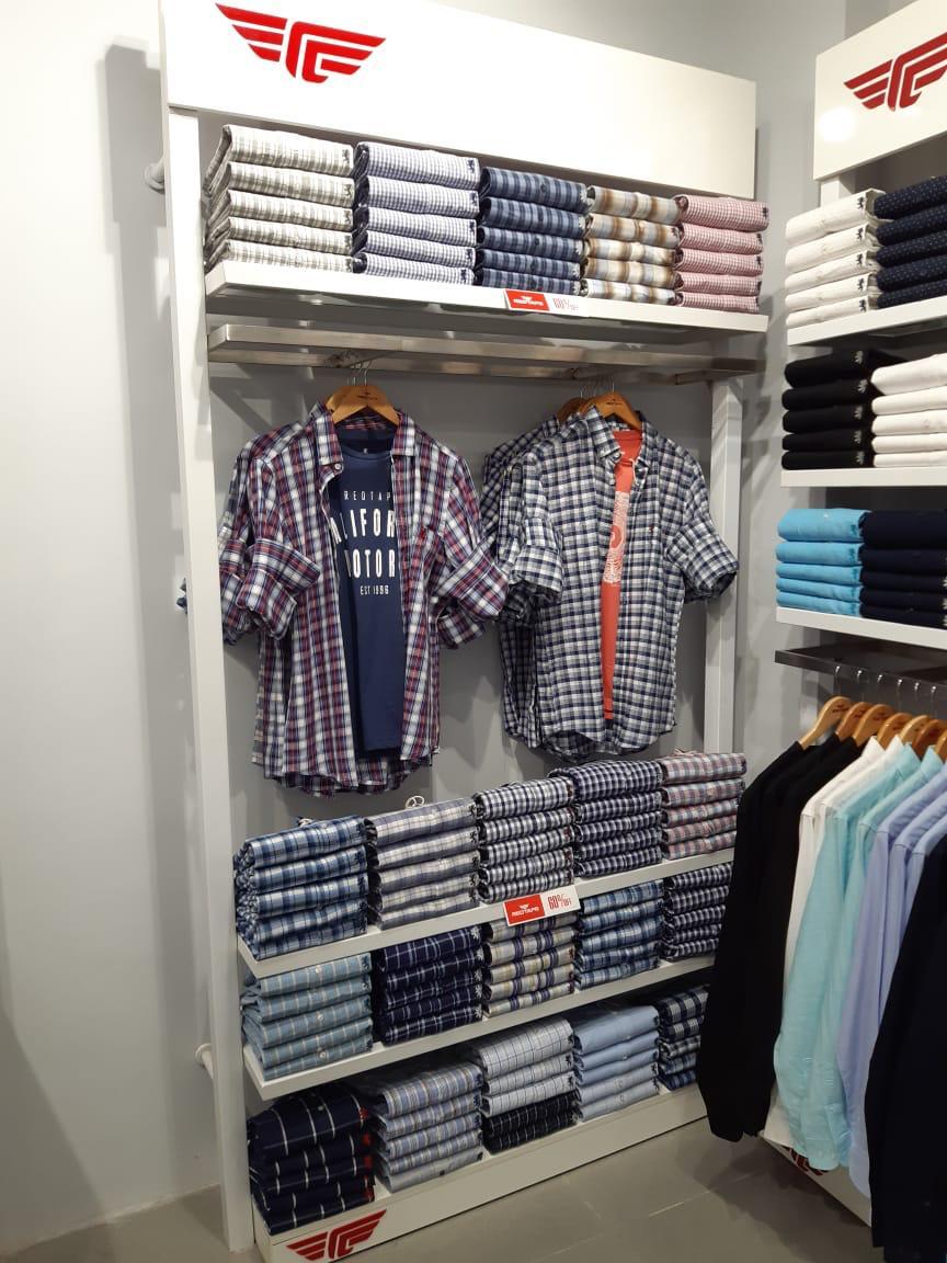 Mens Display Rack at 9850.00 INR in Lucknow, Uttar Pradesh | Radeonex ...