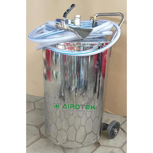 Portable Foam Spray Machine Length: Standard Inch (in) at Best Price in ...