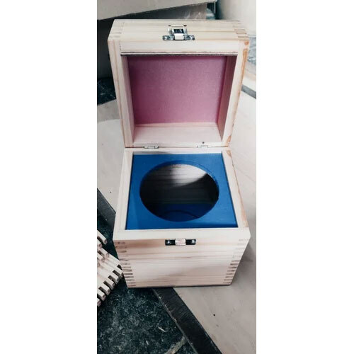 Ss Wooden Weight Box - 50 Kg at Best Price in Ahmedabad | Simandhar ...