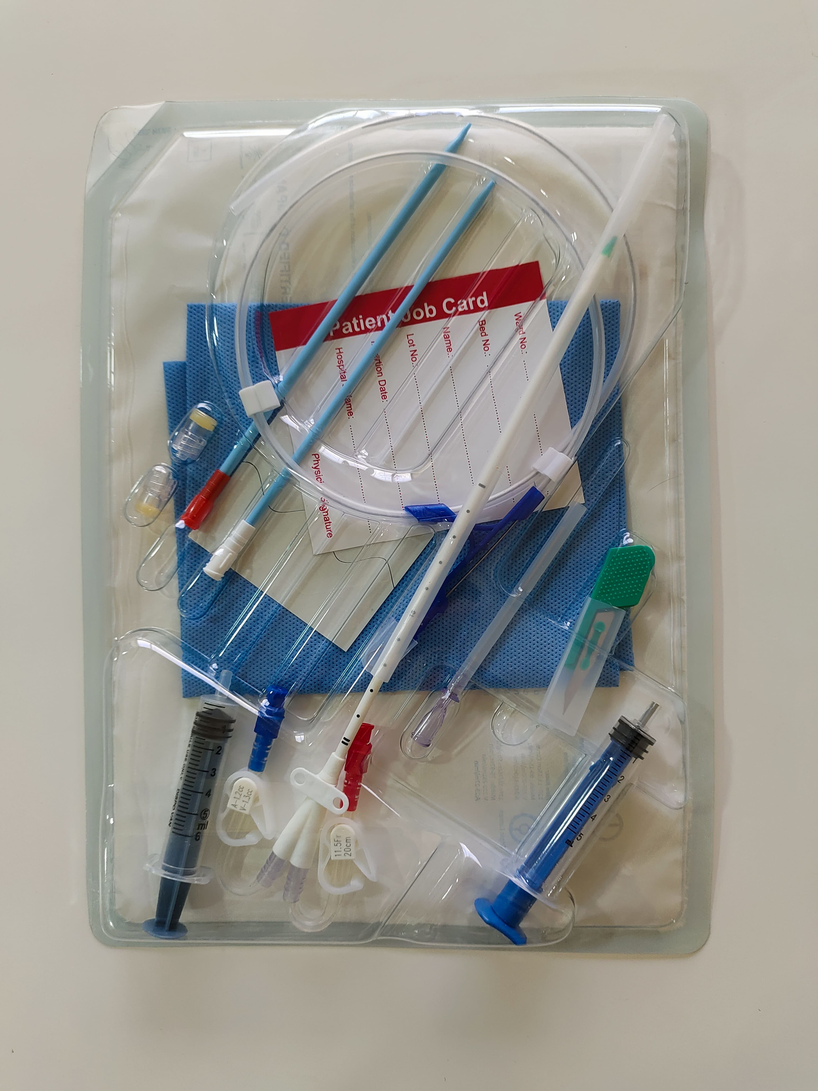 White Disposable Curved Hemodialysis Catheter 12fr 20cm Fast Emergency ...