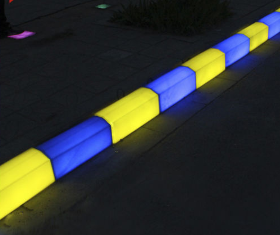 Blue And Yelllow Led Kerb Stones at Best Price in Bengaluru | Lyncotek ...