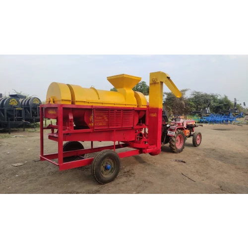 Yellow And Red Commercial Tractor Mounted Thresher at Best Price in ...