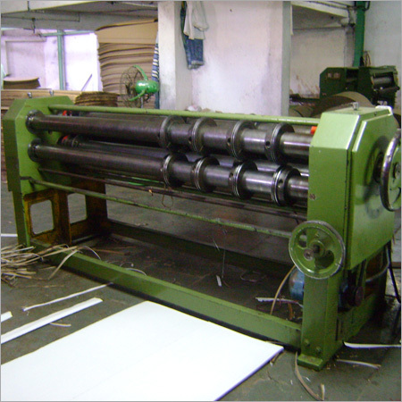 Four Bar Rotoyry Creasing & Cutting Machine at Best Price in Vasai ...