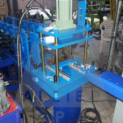 Industrial Solar Section Machine - Automatic Grade: Semi-automatic at ...