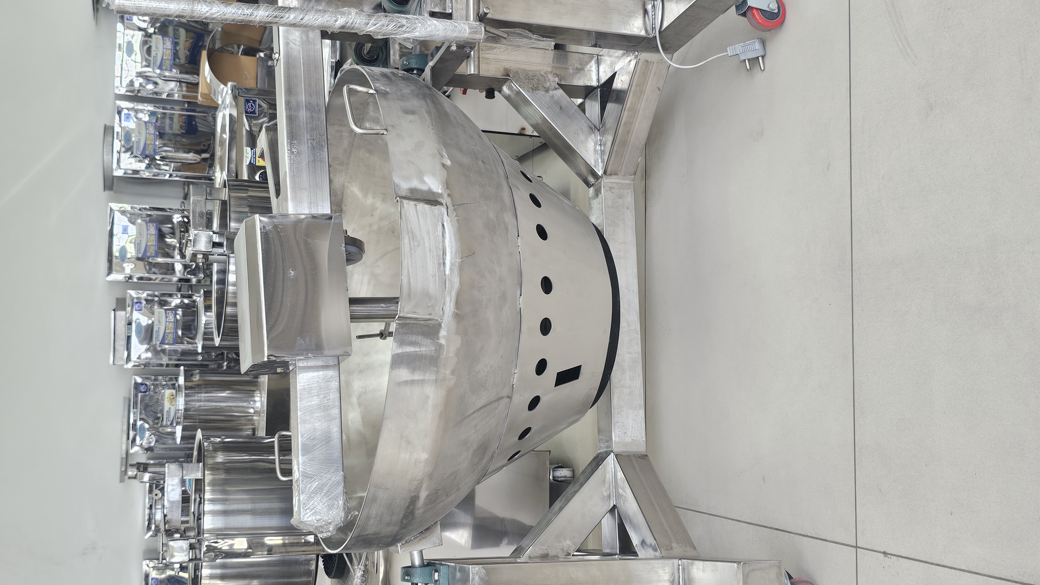 Halwa Machine at 150000.00 INR in Rajkot, Gujarat | Leenova Kitchen ...