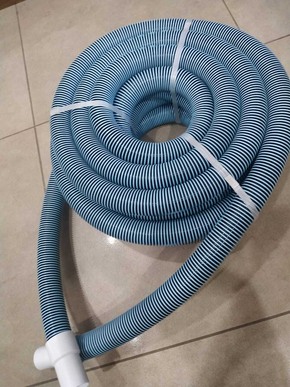 Swimming Pool Vacuum Hose Pipe - Durable, Flexible, Round Blue Hose ...