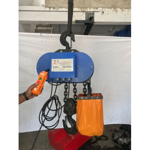 Electric Chain Hoist 5 Ton - Color: Blue at Best Price in Ahmedabad ...
