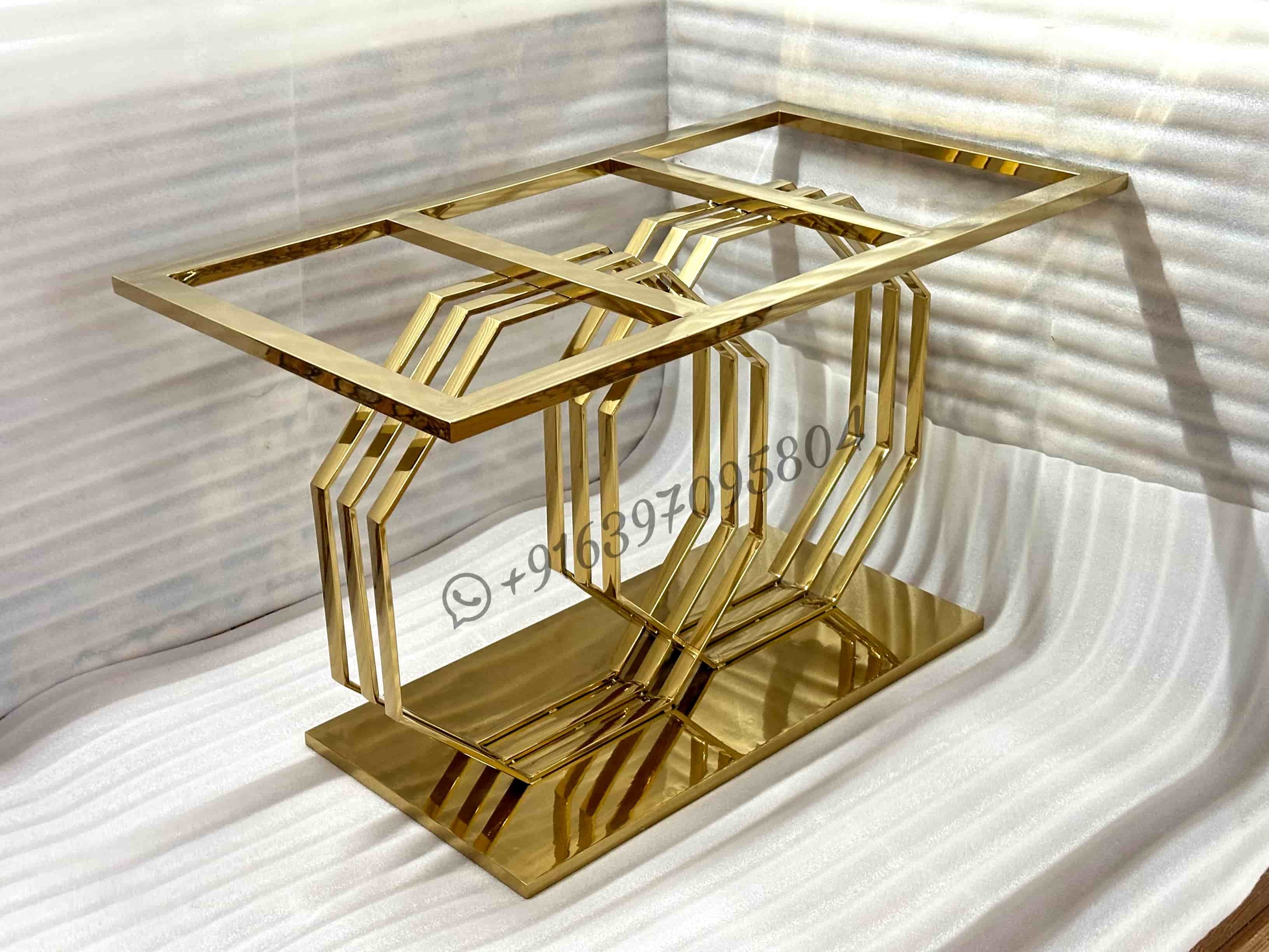 Steel Dining Frame at 36000.00 INR in Moradabad, Uttar Pradesh | Golden ...