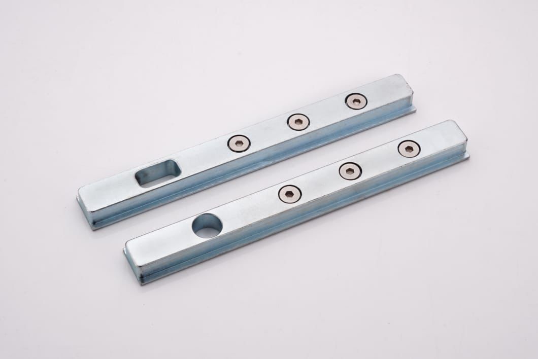 Slim Profile Section - Aluminium, Industrial Use, Matte Black & Brush ...